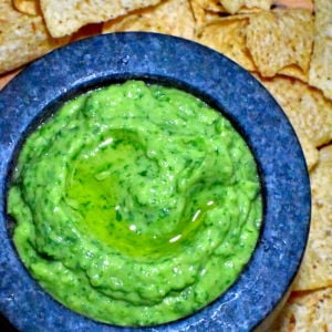 Guasacaca (Venezuelan Guacamole) - GypsyPlate