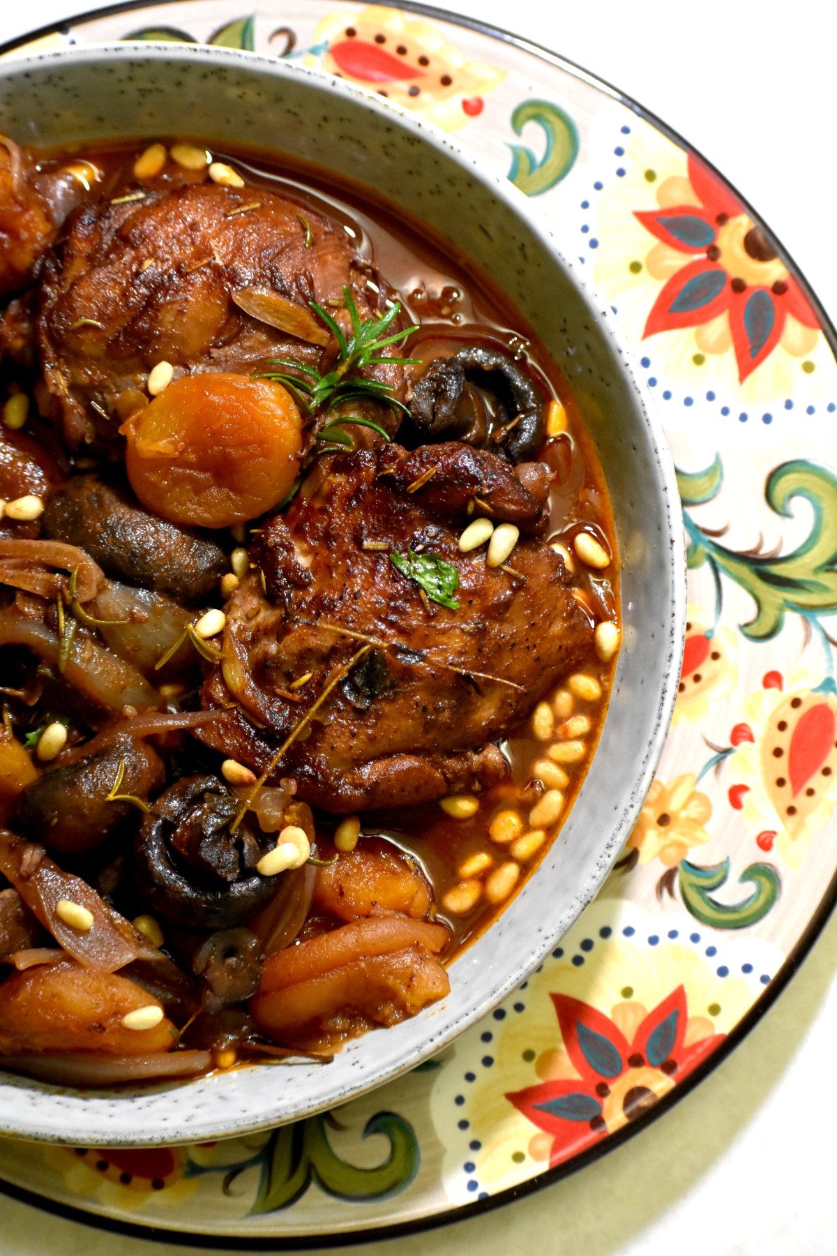 Mediterranean Braised Chicken with Apricots - GypsyPlate