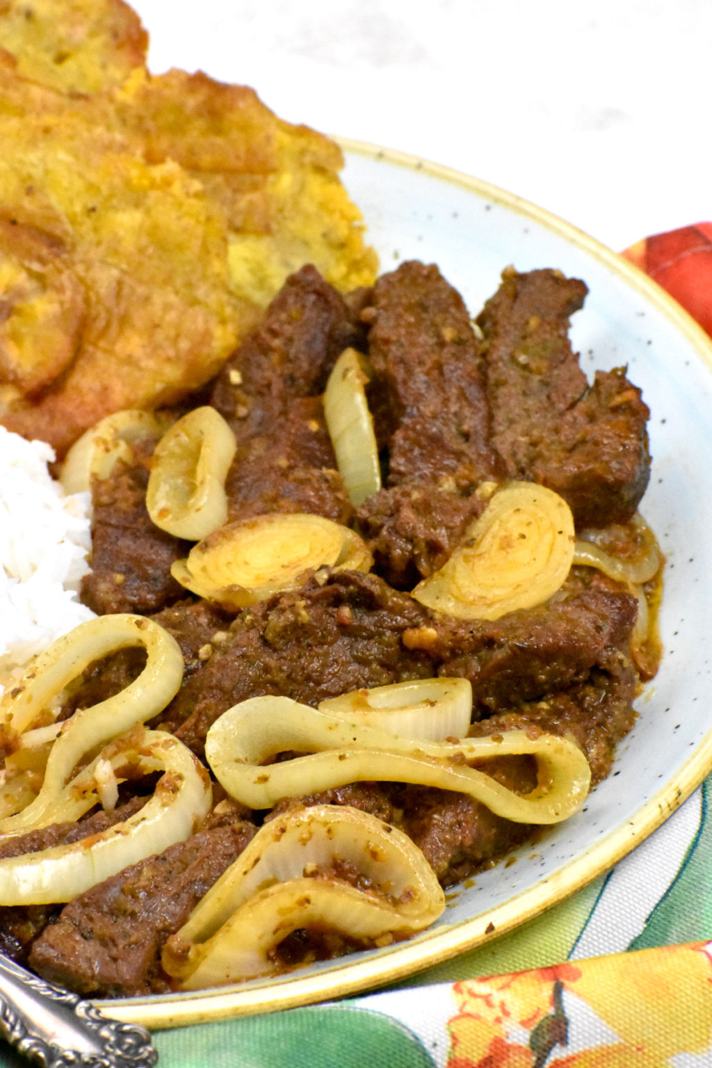 Bistec Encebollado (Latin Steak & Onions)