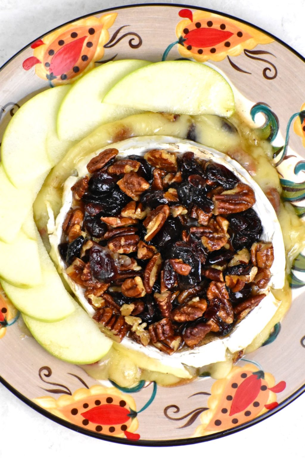 Cranberry Pecan Baked Brie - GypsyPlate