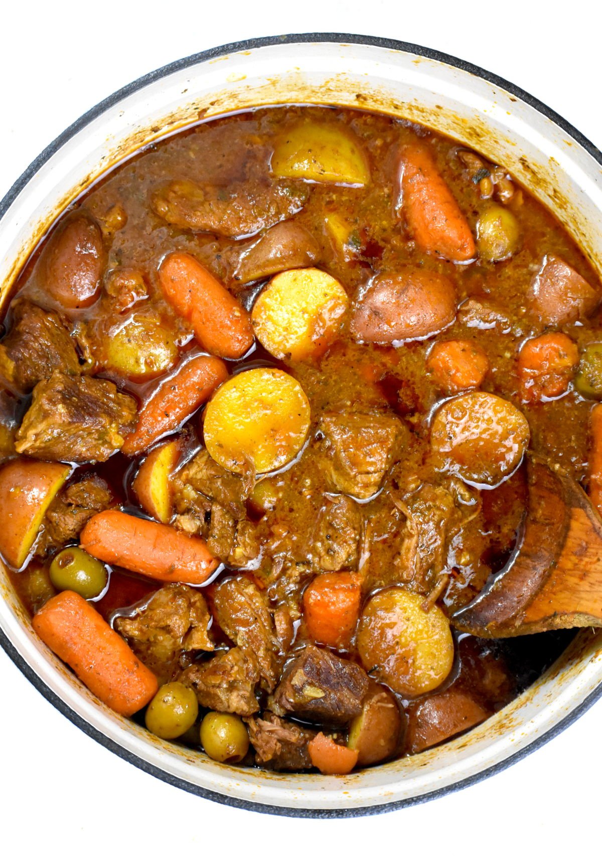 Carne Guisada (Latin Beef Stew) - GypsyPlate