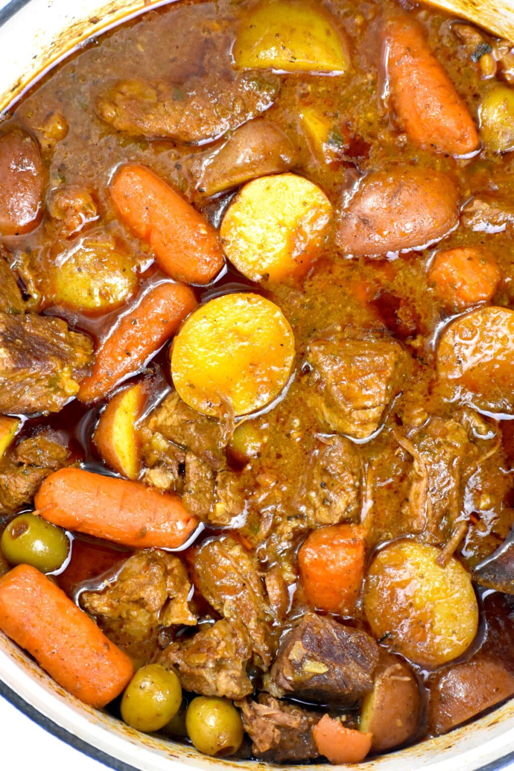 Carne Guisada (Latin Beef Stew) - GypsyPlate