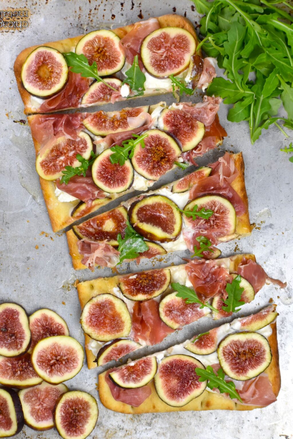 Fig and Prosciutto Flatbread - GypsyPlate