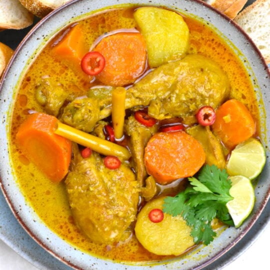 Vietnamese Chicken Curry (Cà Ri Gà) - GypsyPlate