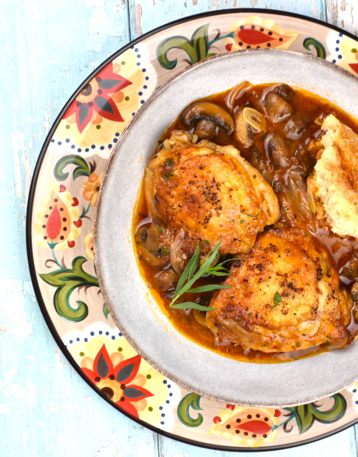 Chicken Chasseur (French Hunter's Chicken) - GypsyPlate