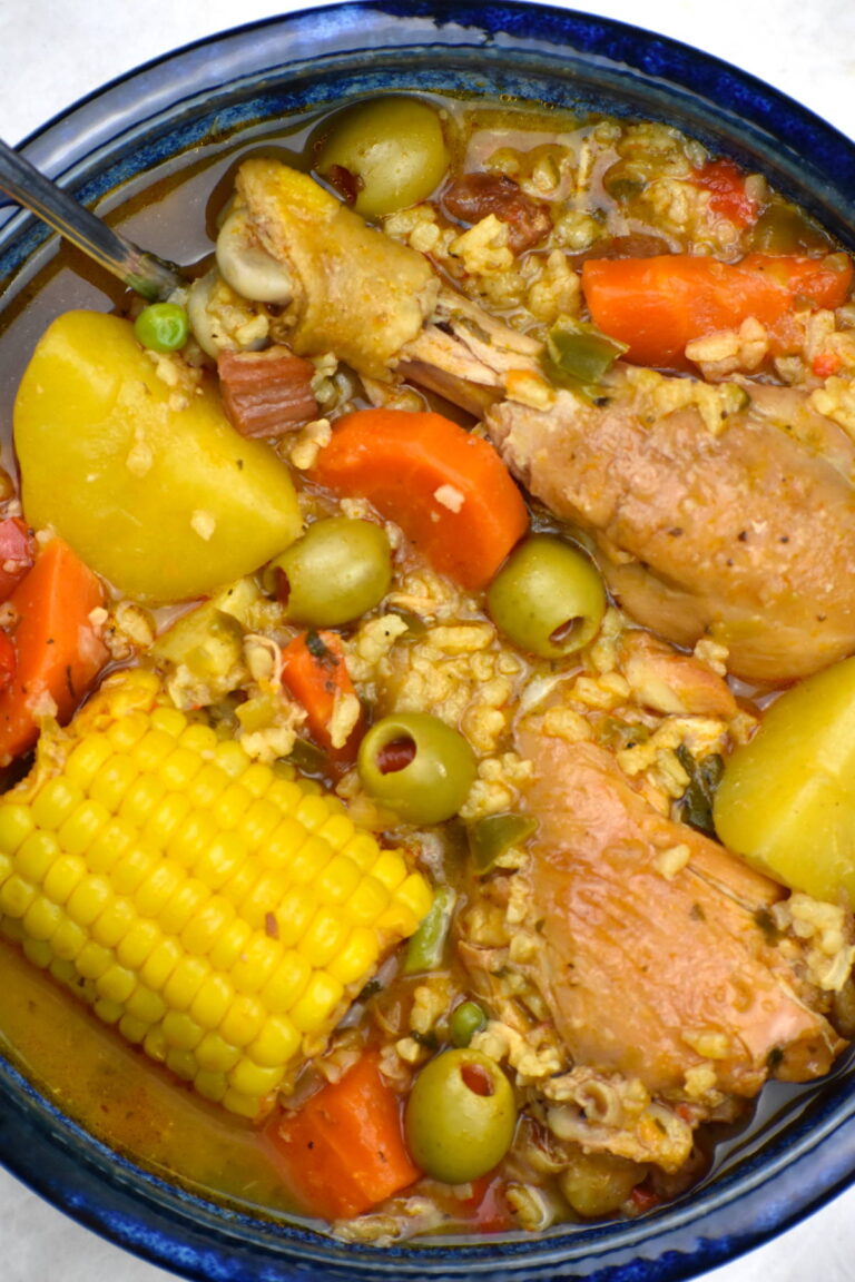 Asopao de Pollo (Chicken & Rice Stew) - GypsyPlate