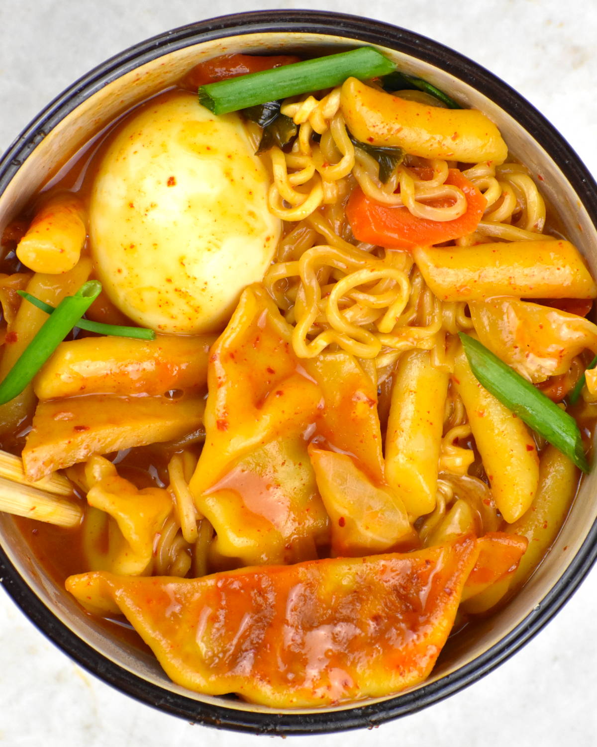 Rabokki (Tteokbokki with Ramen) - GypsyPlate