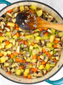 Easy Vegetable Soup - GypsyPlate