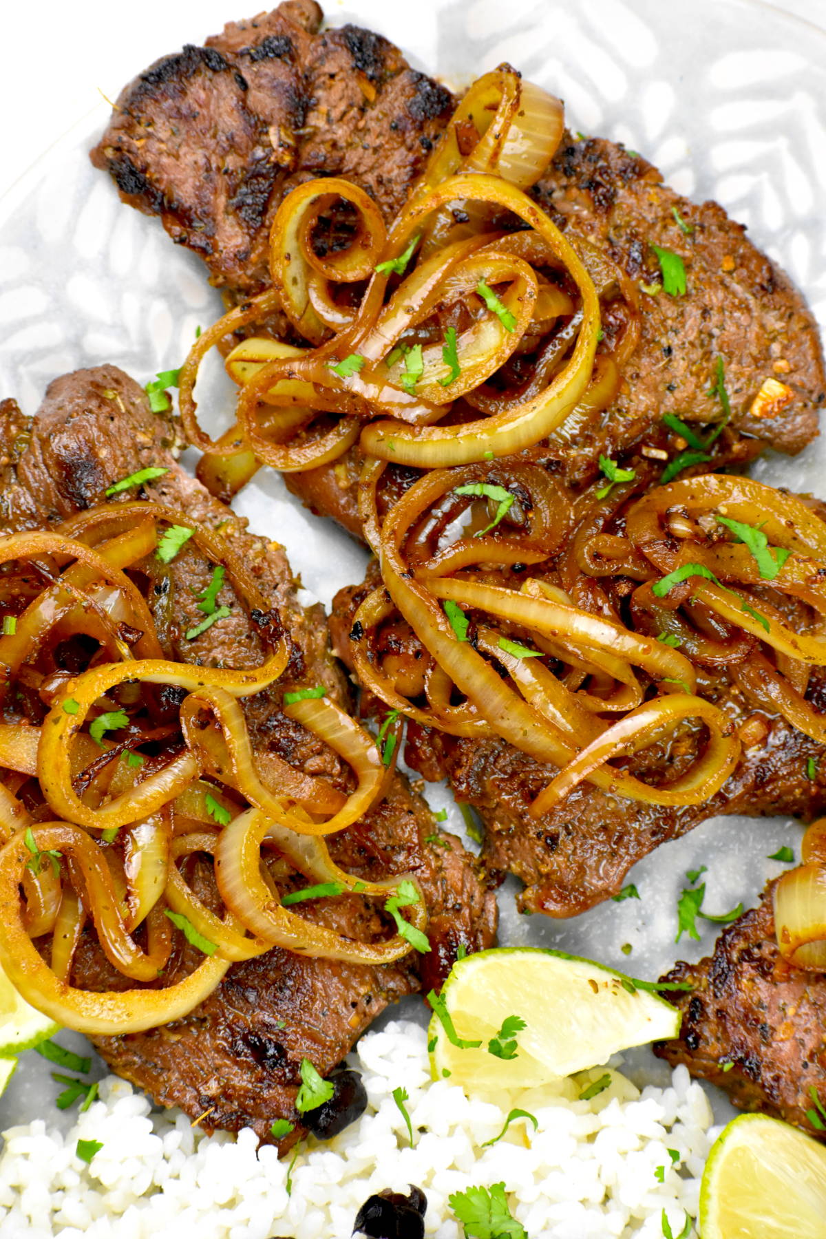 Palomilla Steak (Bistec de Palomilla) - GypsyPlate